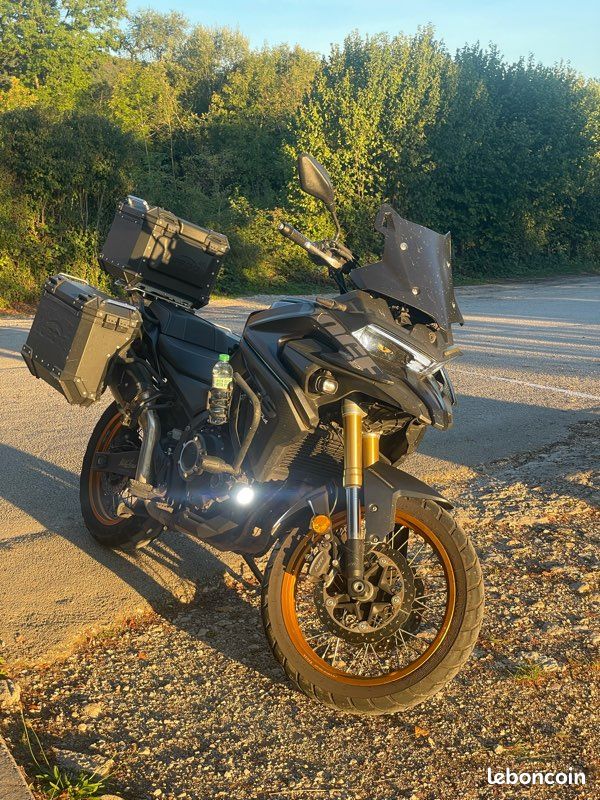 A2 Voge 525 DSX Black Knight Édition - Motos