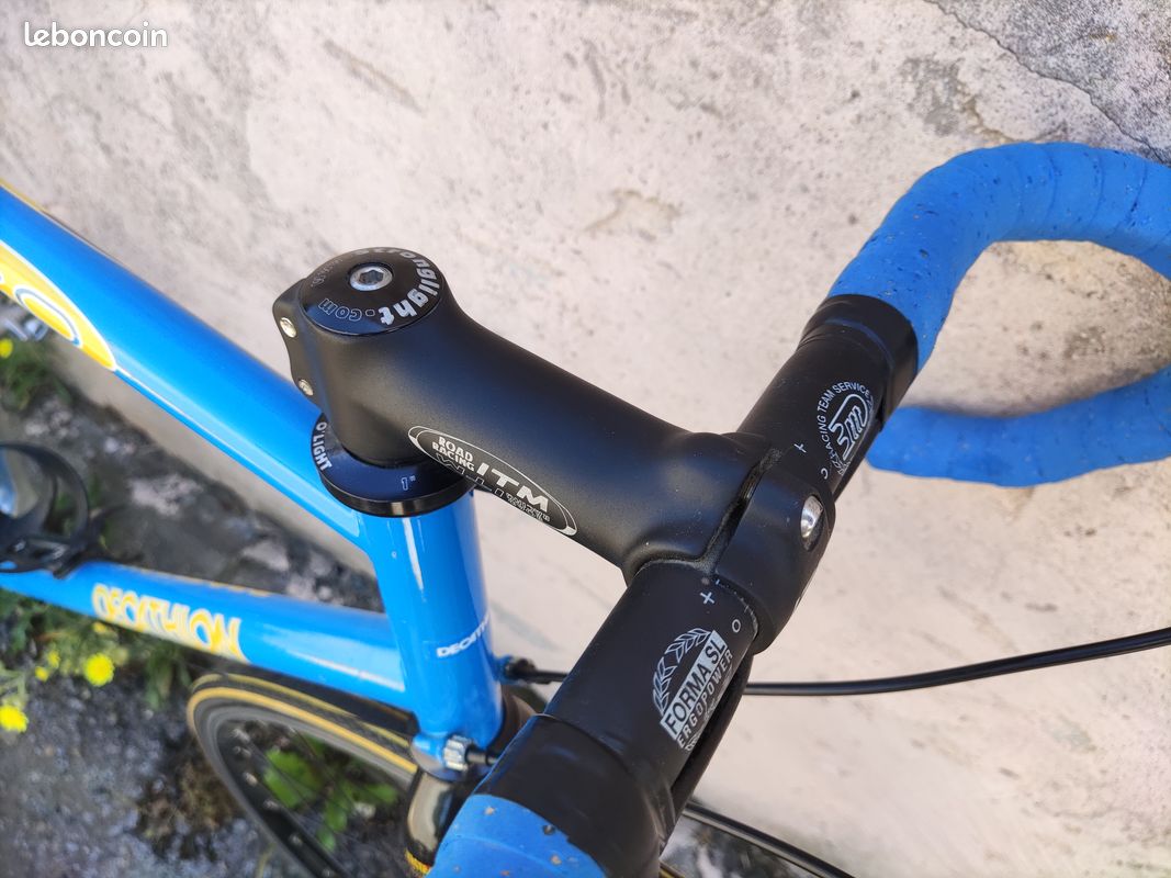 Vélo Route DECATHLON COBRA 720 - Vélos