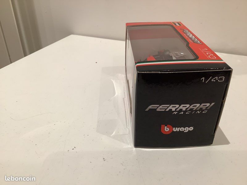 Ferrari SF71H F1 numéro 5 2018 1/43 Burago - Modélisme