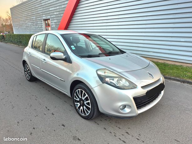 Renault clio automatique d'occasion - Voitures - leboncoin