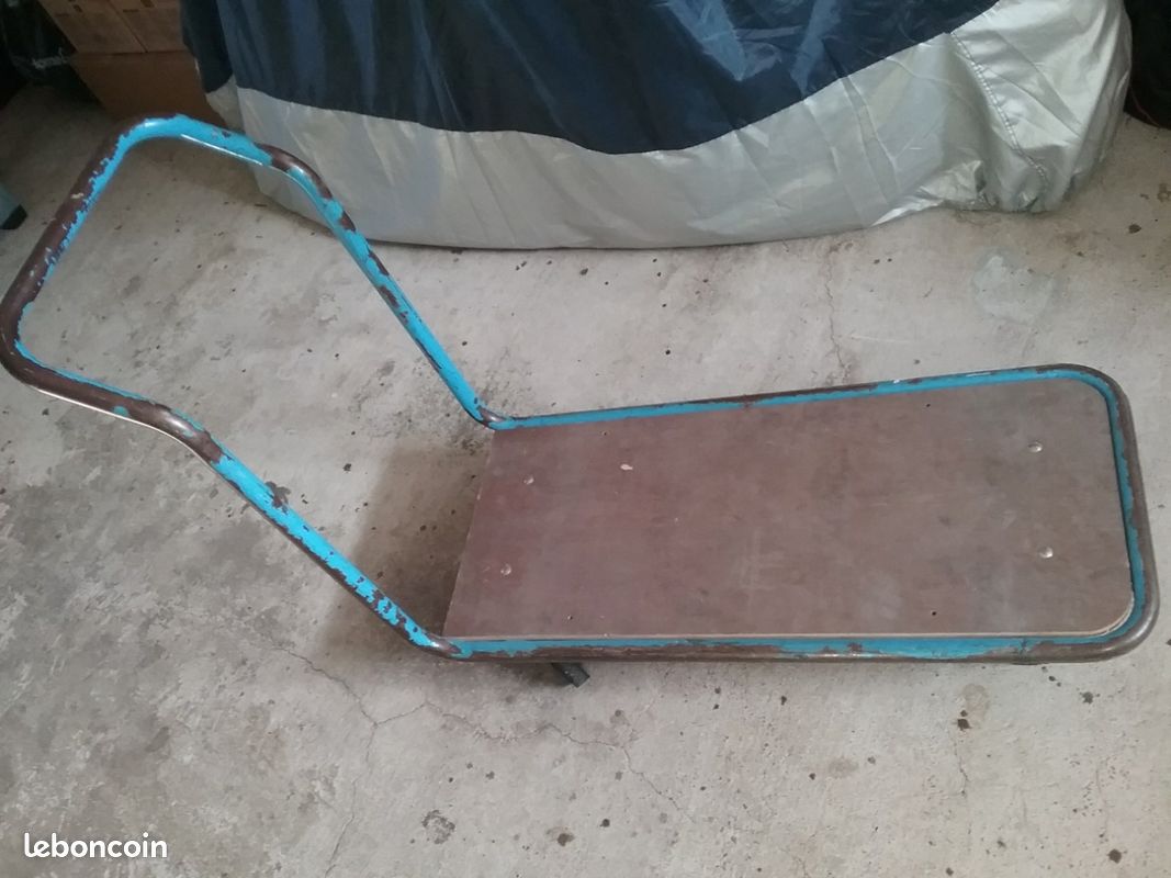 A saisir 1 chariot de transport âme tubulaire acier - Bricolage
