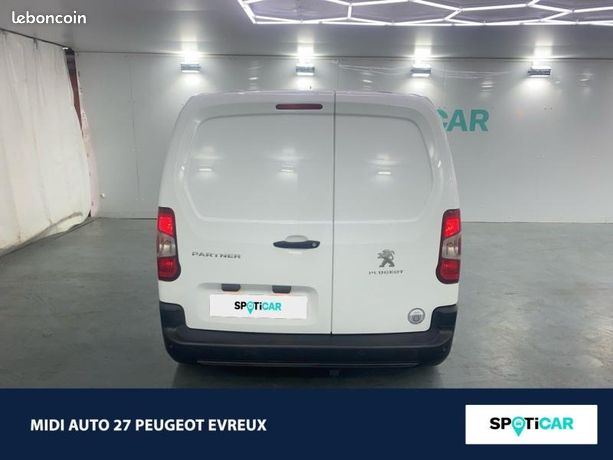 Utilitaires et fourgons Essence d'occasion - leboncoin