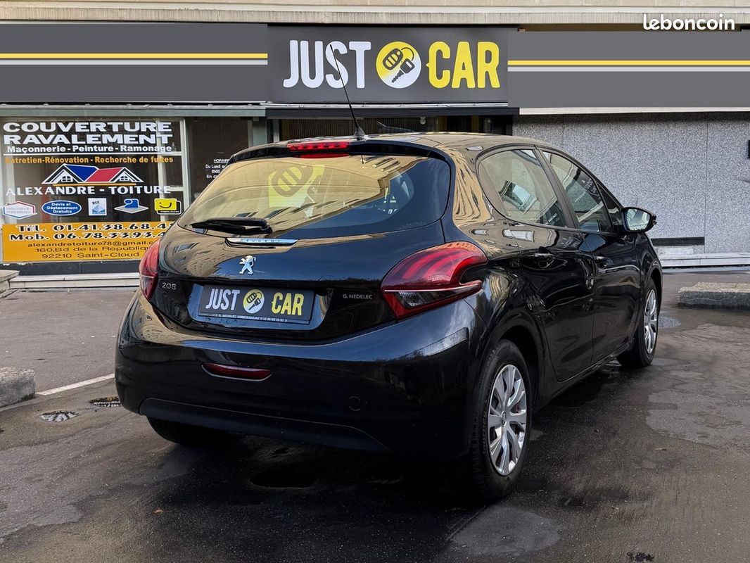 Peugeot 208 /1.5 BLUE HDI/102CH/DIESEL - Voitures