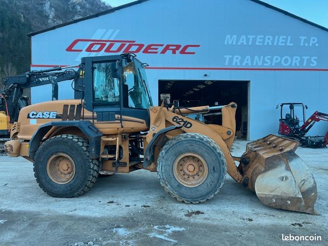 Chargeuse sur pneus case 621d - BTP - Chantier gros-oeuvre