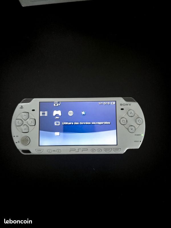 🎮 Sony PSP 2004 Ceramic White – Pack complet - Consoles