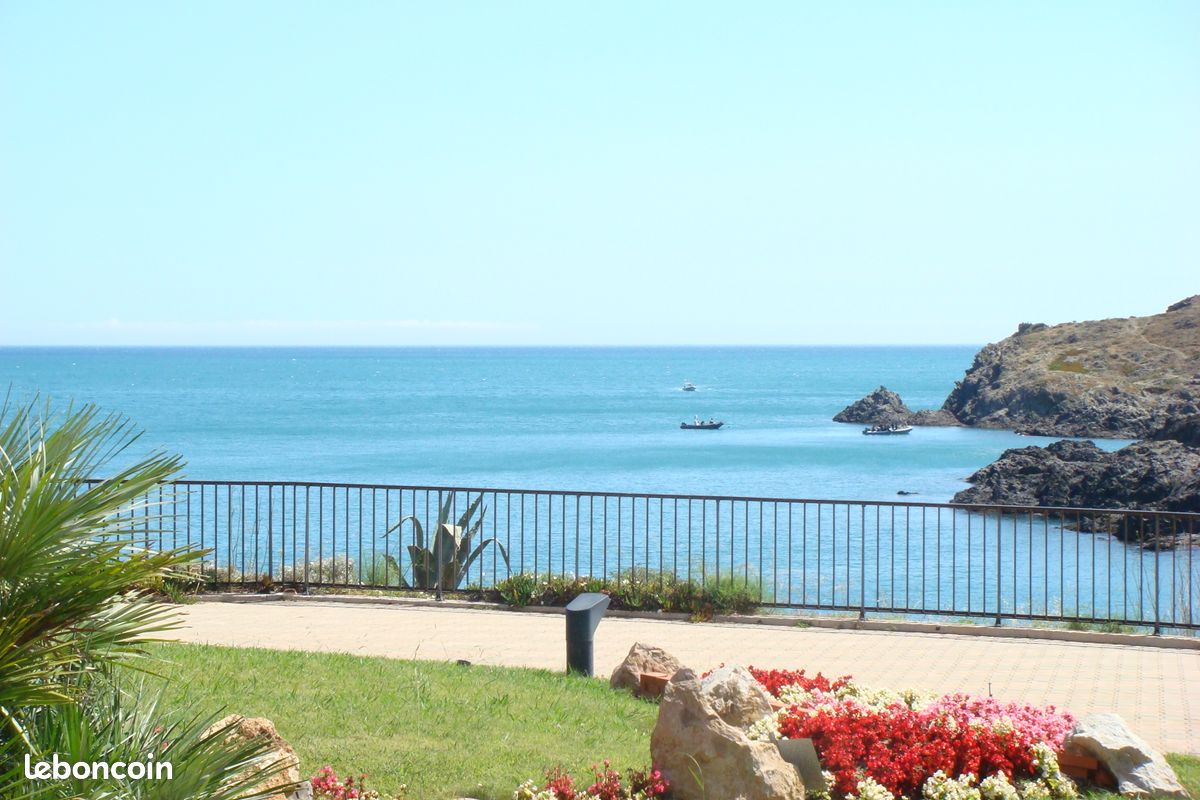 Sur très belle VUE MER, LOUE Appt 4 pers COLLIOURE les pieds dans l'eau ...