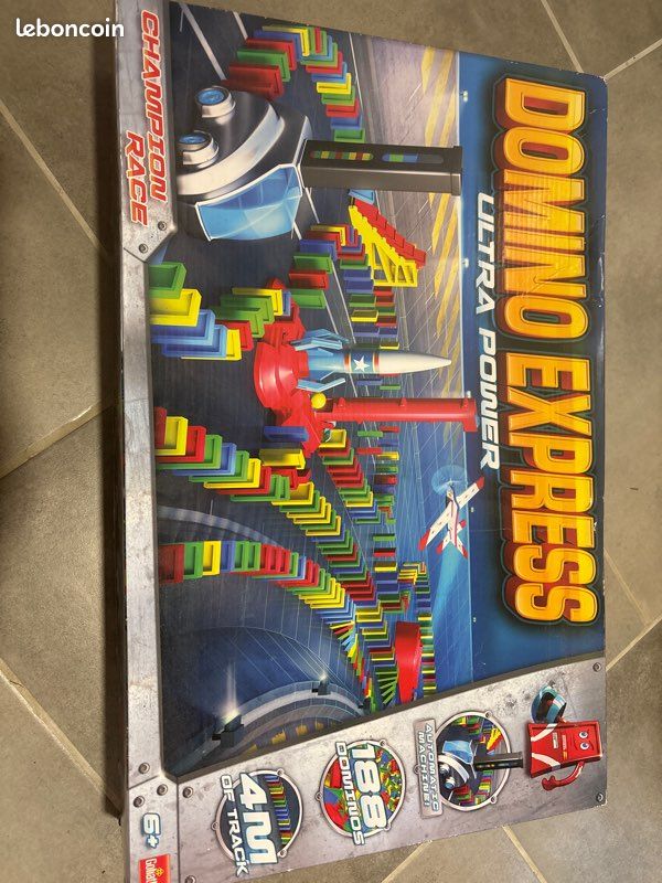 Jeu Domino express ultra power - Jeux & Jouets