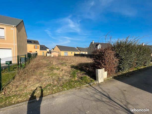 Maison à vendre et vente appartement Angerville-la-Campagne (27930 ...