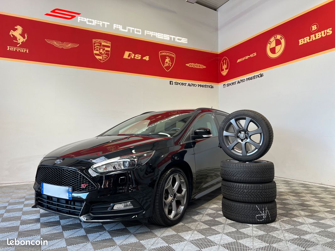 Promo focus st 250cv SW ( visio et livraison possible ) - Voitures