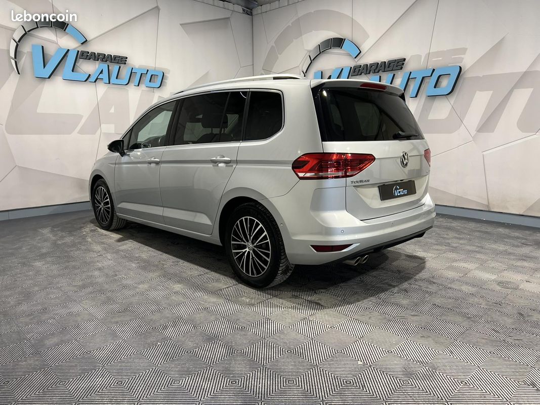 VOLKSWAGEN TOURAN 2.0 TDI 190 BMT DSG6 7pl Carat - Voitures