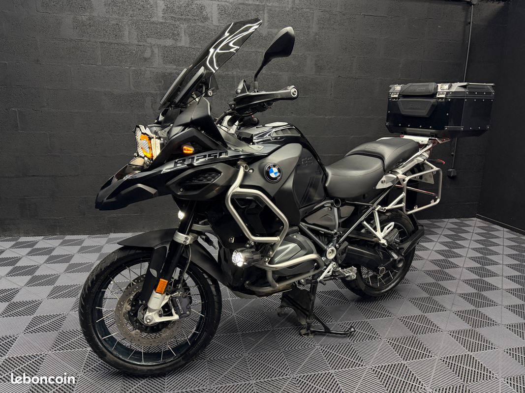 BMW R 1250GS Adventure Triple Black 🏍️ FULL PACK PRO - Motos