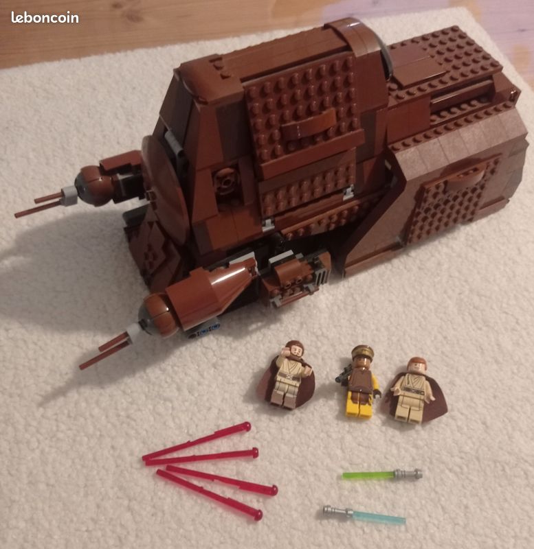 Lego star wars Char MTT avec droïdes de combat star Wars monté avec ...