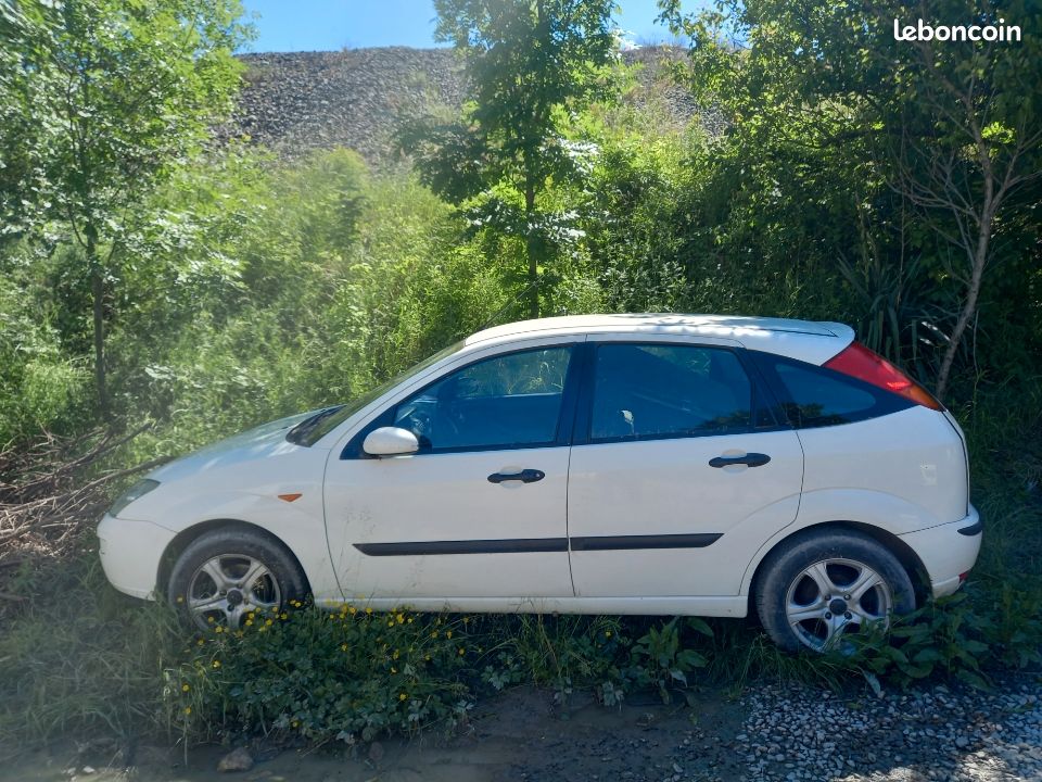 Ford focus - Voitures