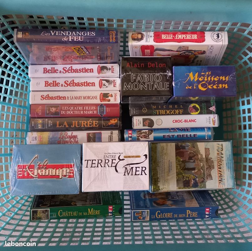 Lot cassettes VHS Neuves - DVD - Films