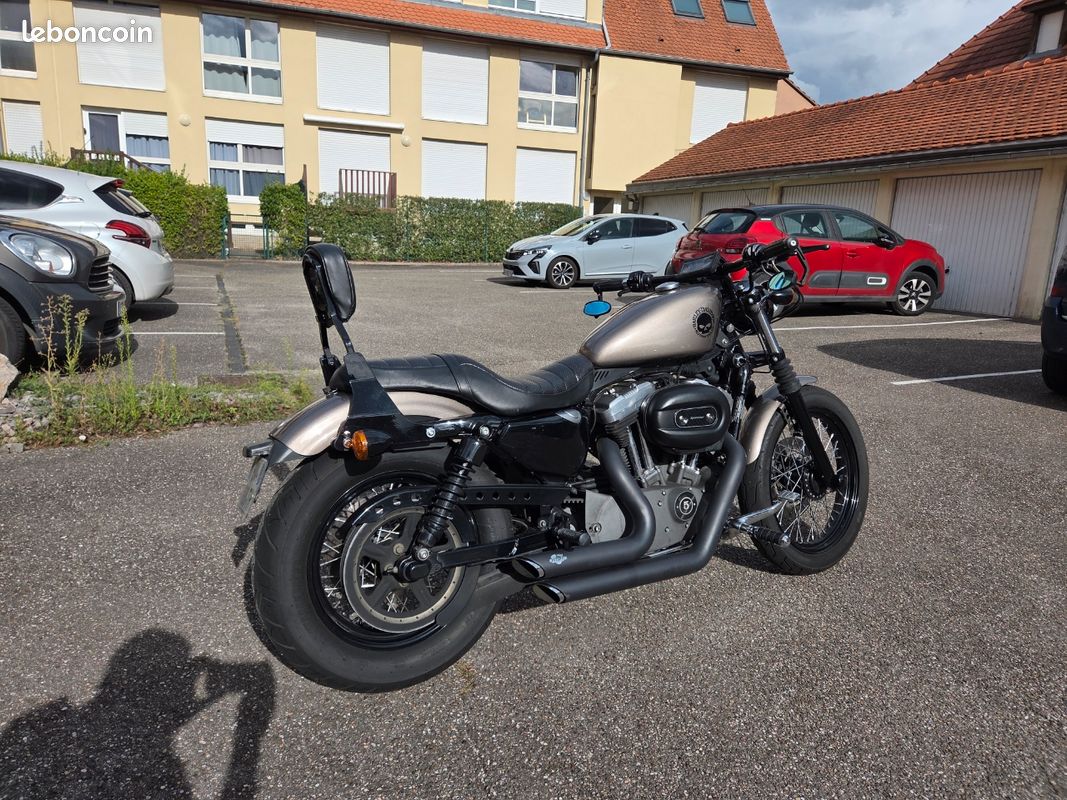 Harley-Davidson Sporster Nightster 1200 cc - Motos