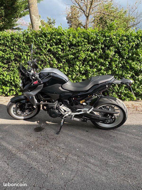 BMW F900R- Full - Motos