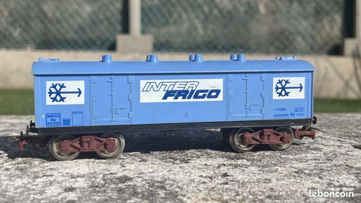 Trains, HO, Jouef, wagon court frigorifique bleu Interfrigo - Modélisme