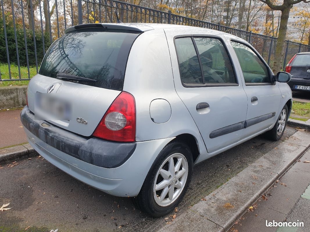 Renault clio 2 , phase 2 , 1.5 dci turbo diesel - Voitures