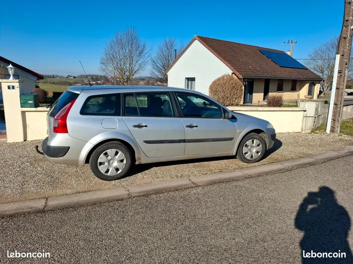 Renault megane 2 break - Voitures