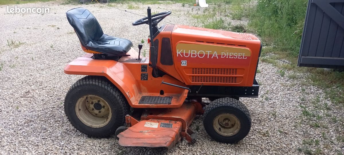 Tracteur tondeuse Kubota g2 Diesel - Jardin & Plantes