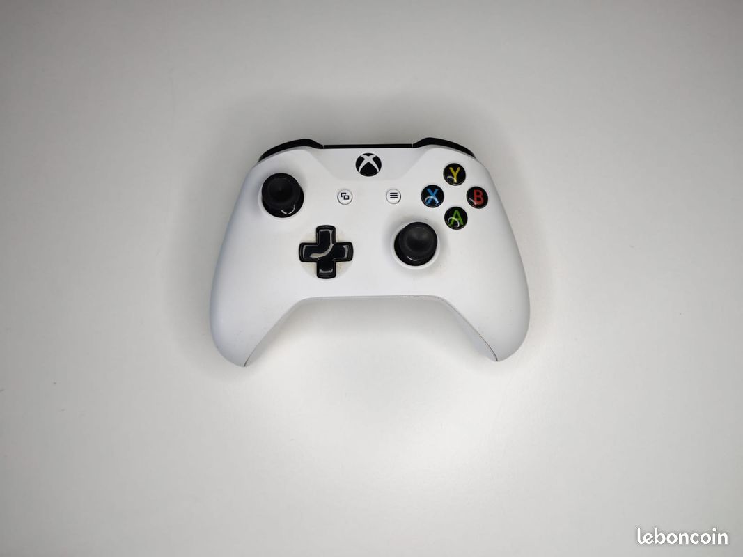 🎮 Manette Xbox One S Blanche – Excellent État - Consoles
