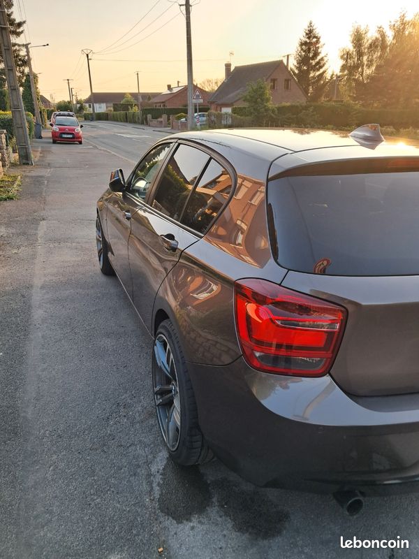 Bmw f20 116d 2L - Voitures