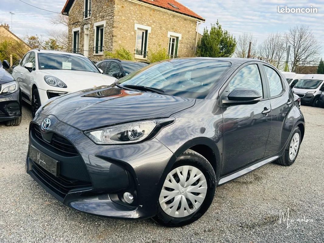 Toyota Yaris Hybride Dynamic Business