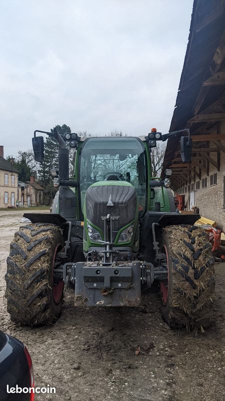 FENDT 724 Vario - Tracteurs