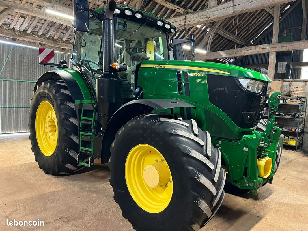 John Deere 6230R - Tracteurs