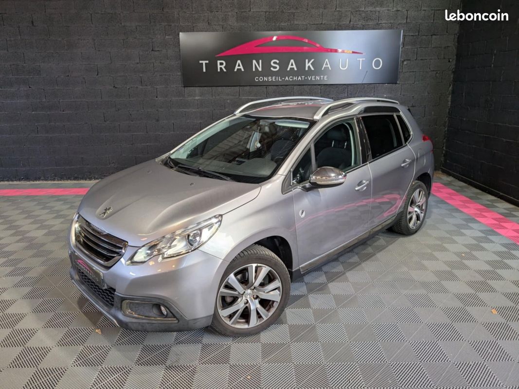 PEUGEOT 2008 1.2 PureTech 110ch SS BVM5 Crossway - Voitures