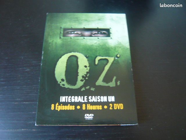 Coffret DVD Oz saison 1 - DVD - Films