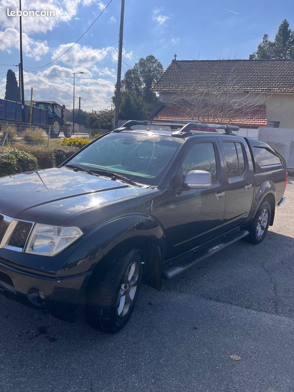Navara d40 Double cab - Voitures