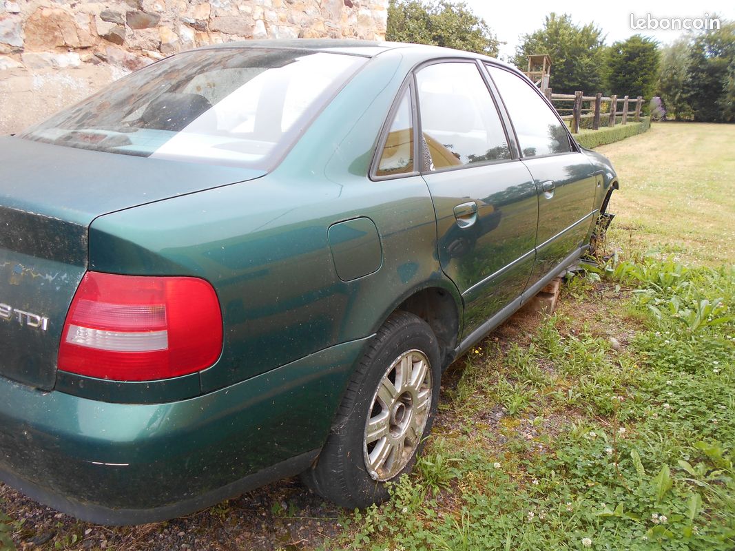 Audi A4 1.9l tdi - Équipement auto