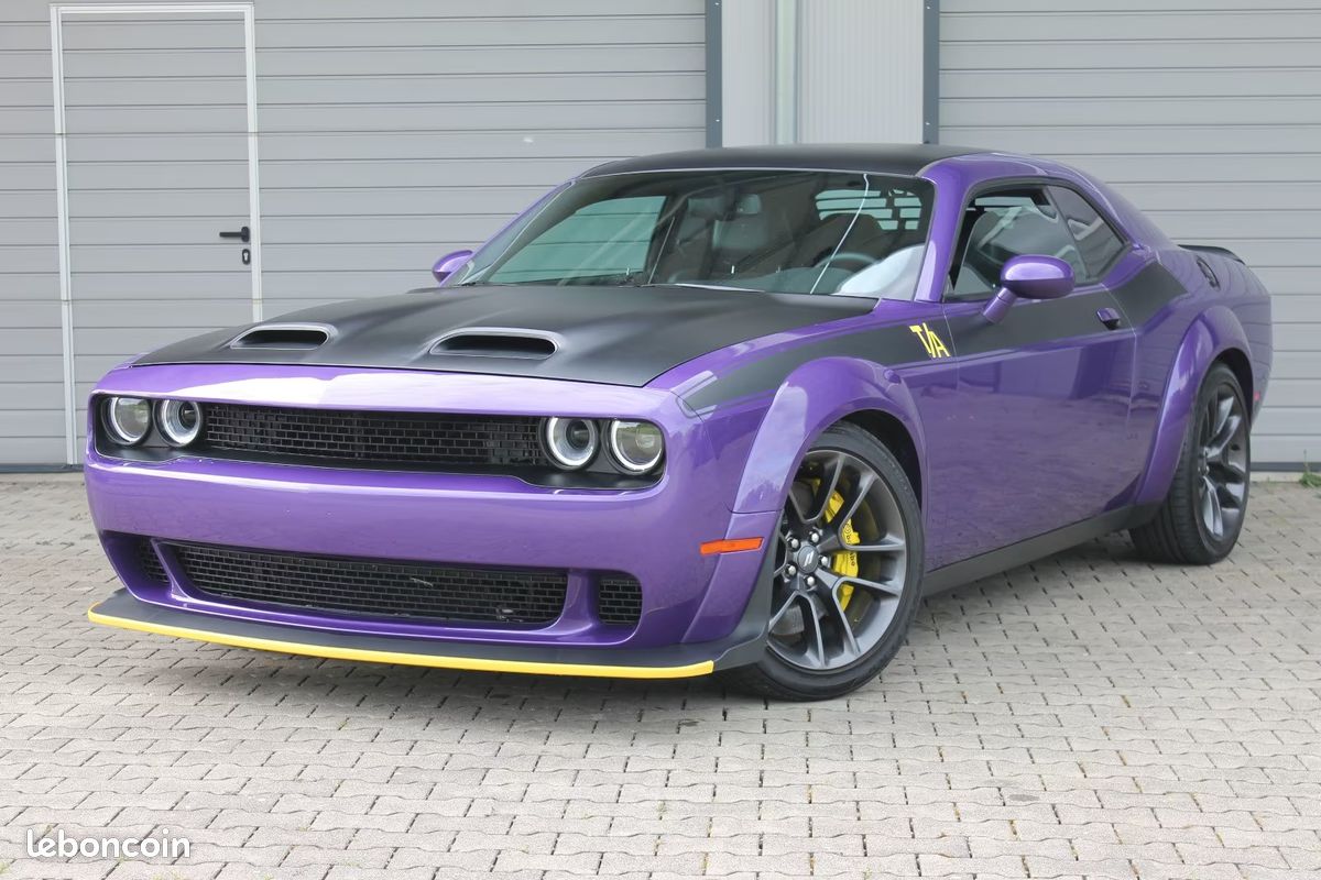 Dodge CHALLENGER T/A Widebody 6.4 V8 HEMI 492 ch BVA – Toit ouvrant ...