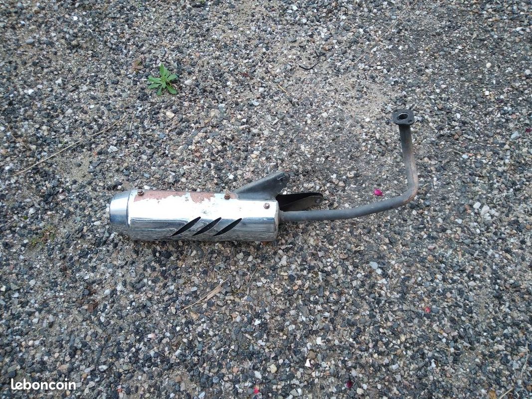 Vend pot échappement mobylette ou autre - Équipement moto