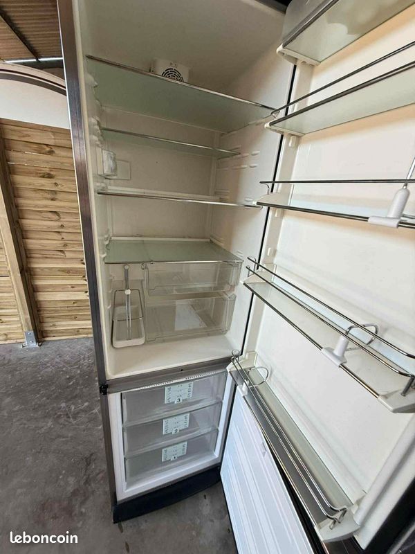 Frigo liebherr premium - Électroménager