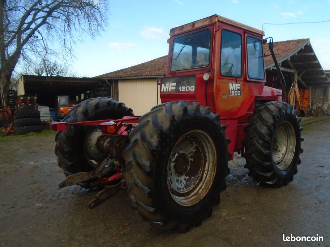 Massey Ferguson 1200 - Tracteurs