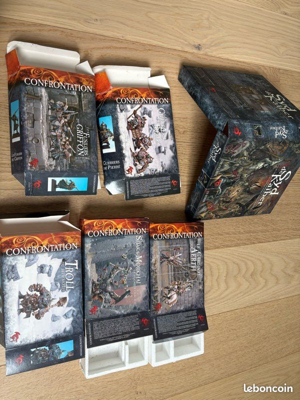 Lot boîtes vides Confrontation Rackham - Collection