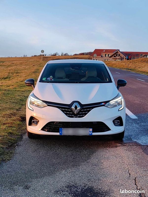 Clio 5 initiale Paris 1.3L TCE 130cv EDC7 - Voitures
