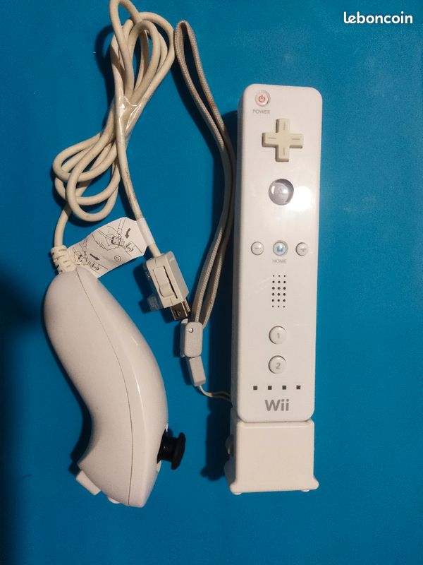 Wiimote+motion plus+Nunchuk - Consoles
