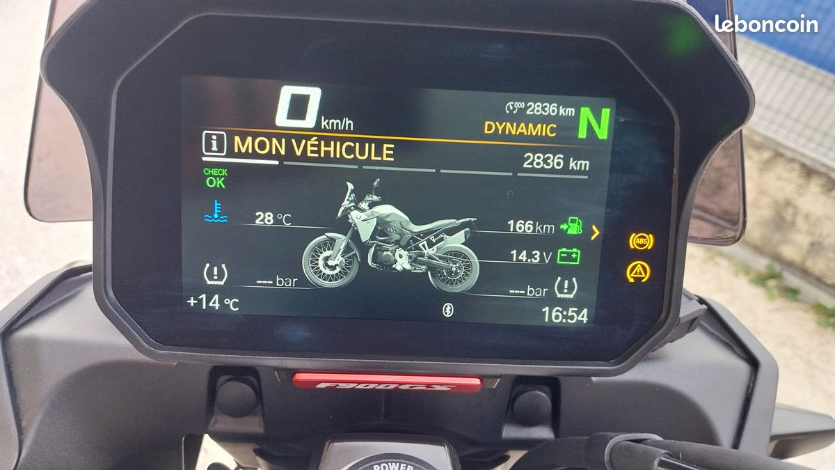 BMW F900 GS TROPHY 2025 - 2835km - PACK ENDURO PRO - Garantie 2030 - Motos