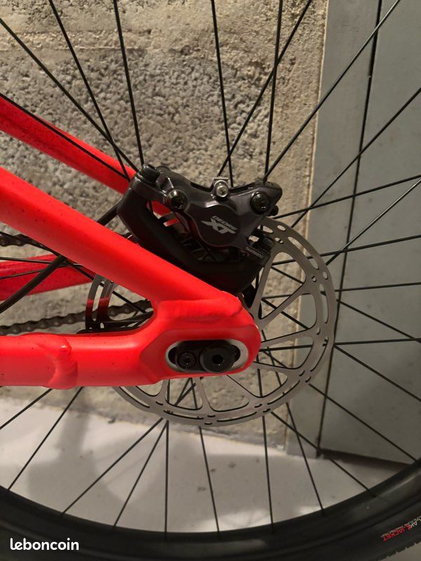 VTT dirt Specialized P.4 - Vélos
