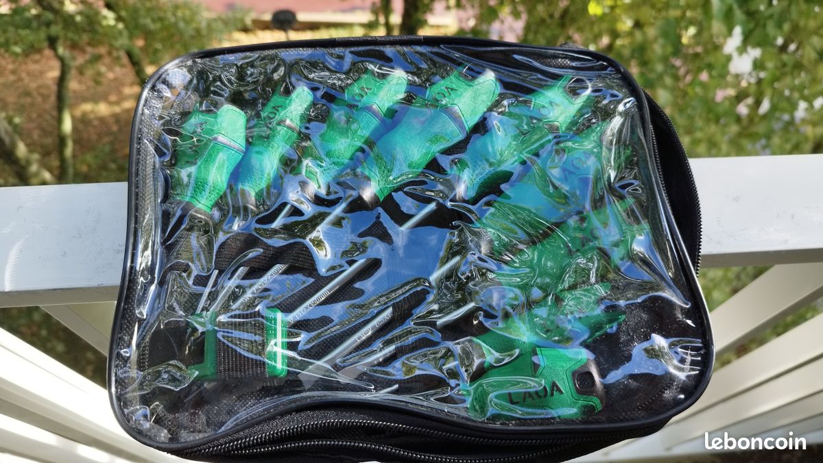 Lot de 9+1 tournevis LAOA Haut Qualité et dureté Tout Neuf - Bricolage