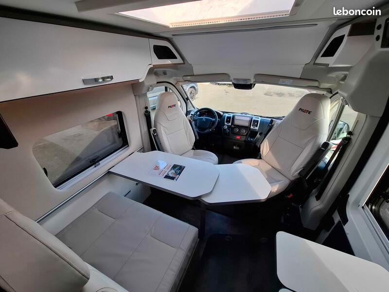 PILOTE V 600 G X Edition - Caravaning
