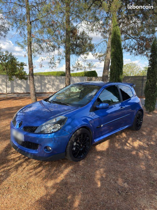 Clio 3 RS - Voitures