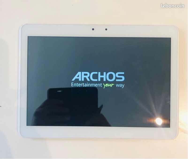 Tablette tactile Archos 10.1 Xenon, 10.1" HD 16 GO WiFi Quasiment neuve ...