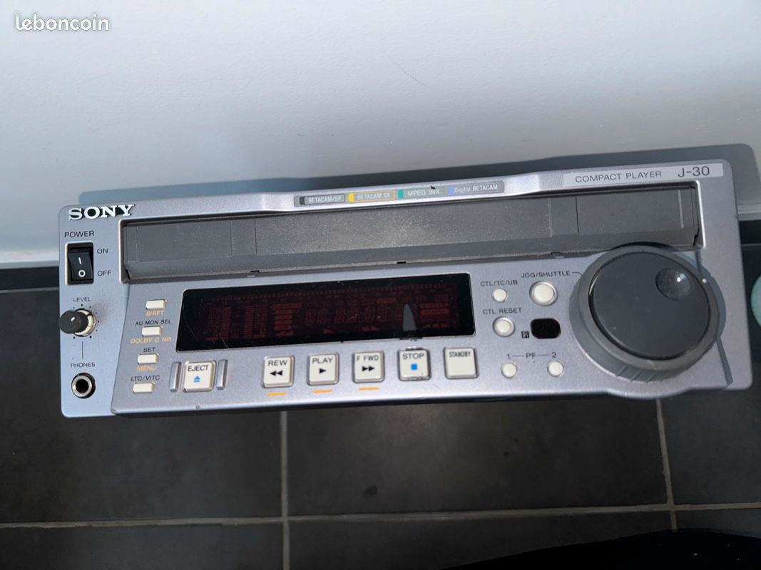 Lecteur SONY COMPACT PLAYER J-30 - Photo, audio & vidéo