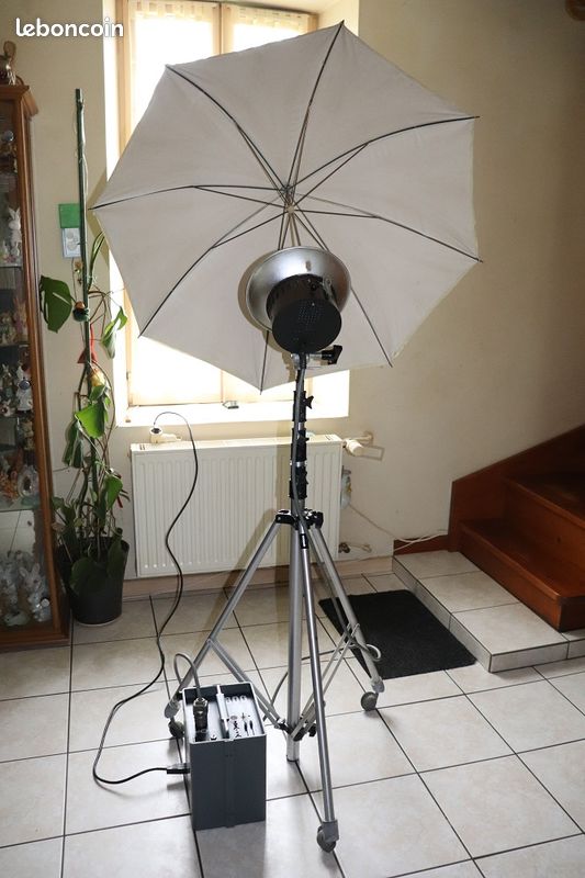 Projecteur/Flash Studio photos (peut servir pour déco) - Photo, audio ...
