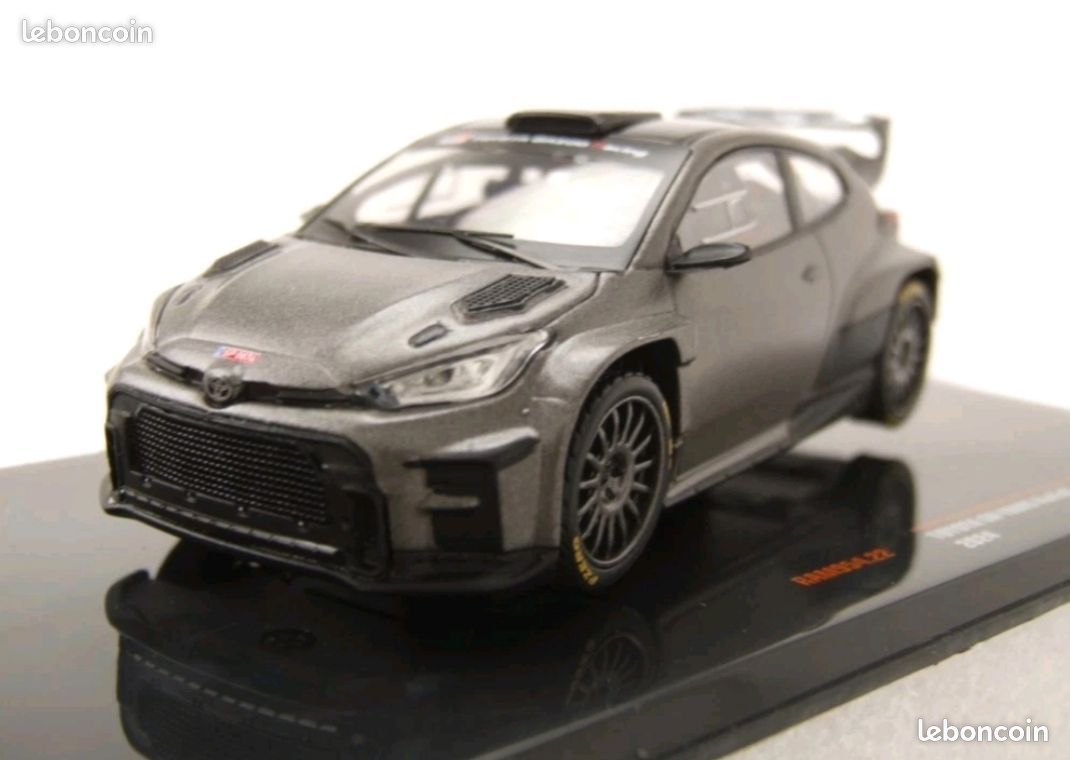 Voiture miniature toyota gr Yaris rally 2 2024 gris ixo 1/43 ECHELLE 1/ ...