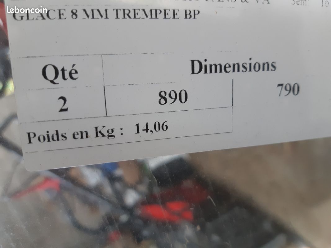 2 vitrages 8 mm trempée - Bricolage